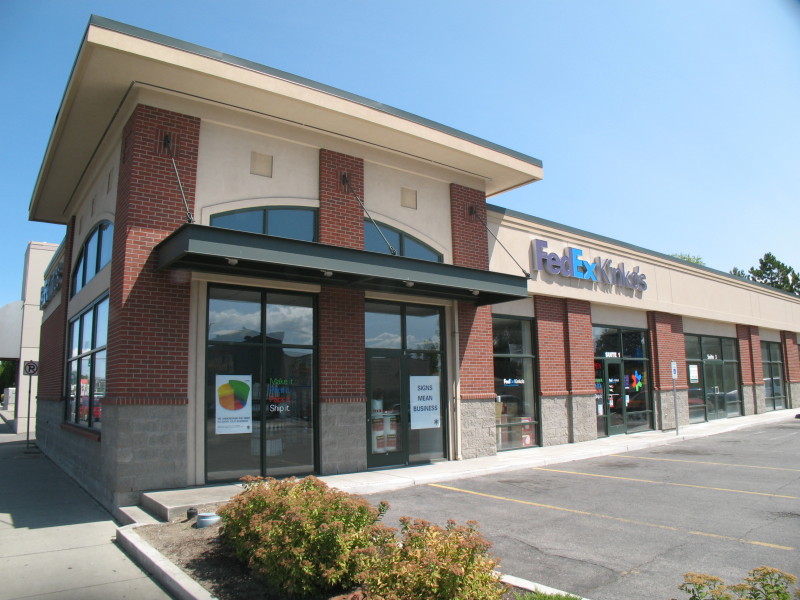 Division Street Retail | Russell Page Architects